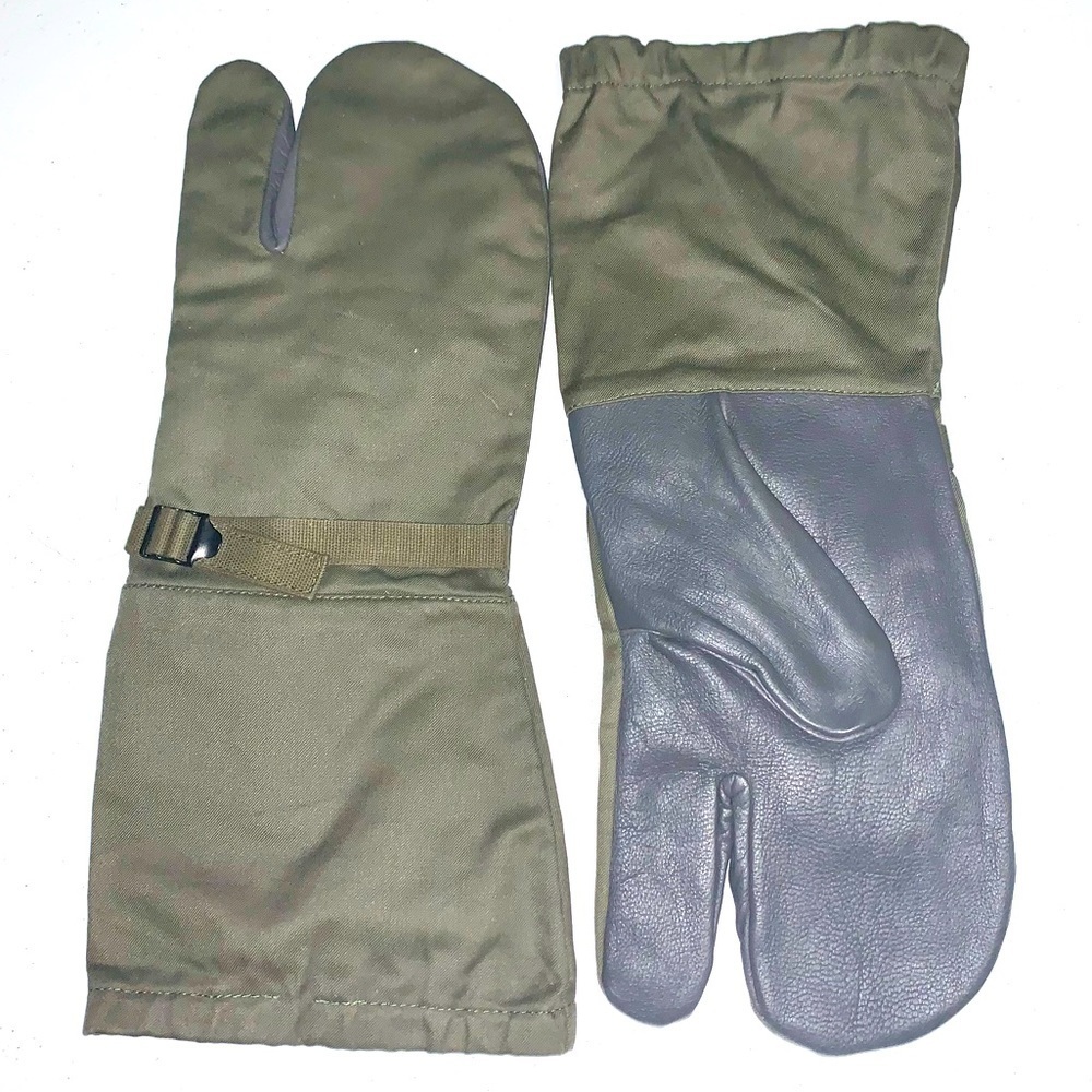 Vintage Military Style Leather And Canvas Trigger Fin… - Gem